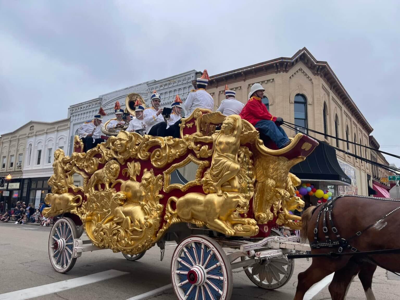Summer Sizzlin' Adventures In Downtown Baraboo - Downtown Baraboo