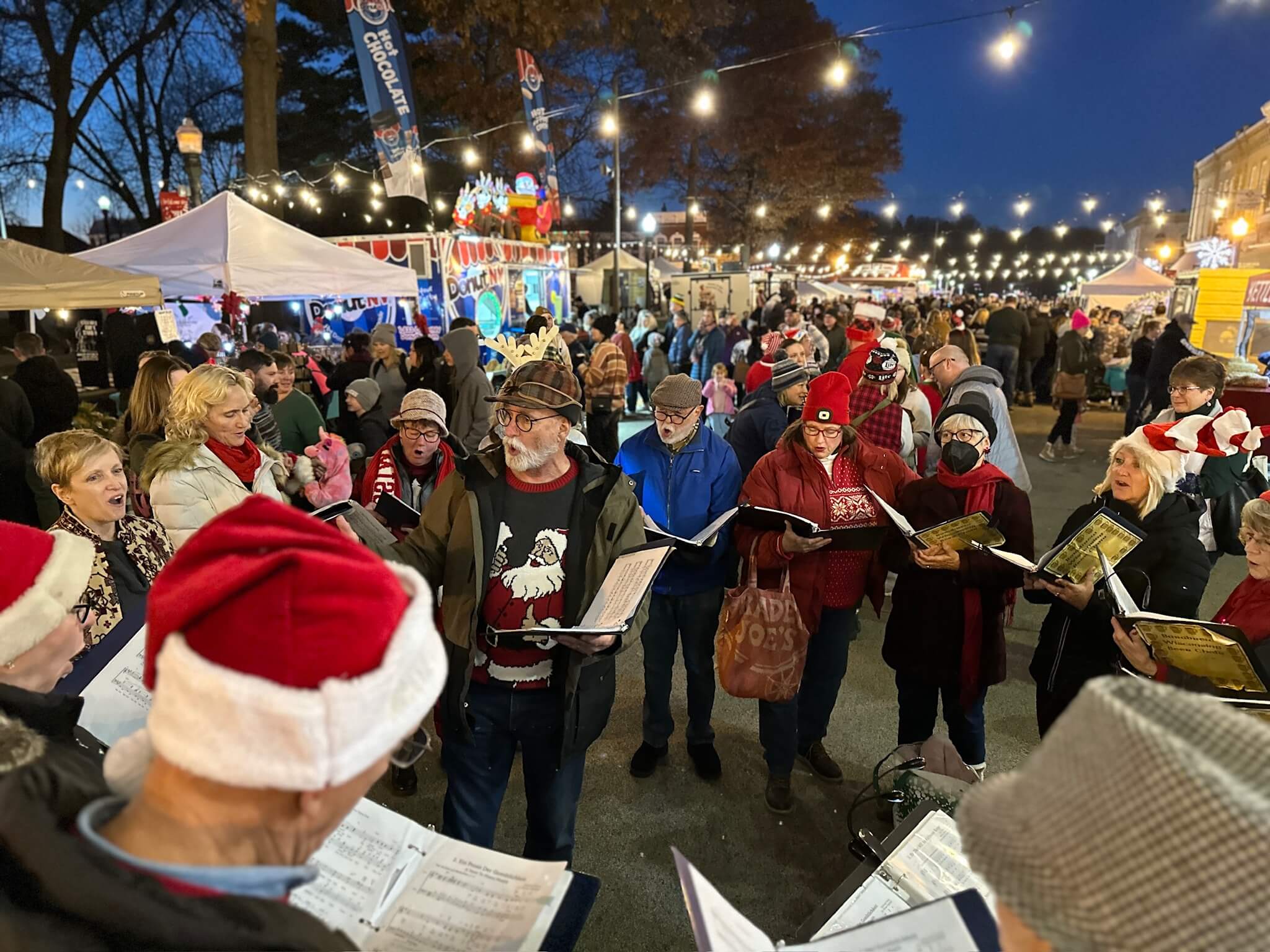 Community Christmas Market - Downtown Baraboo